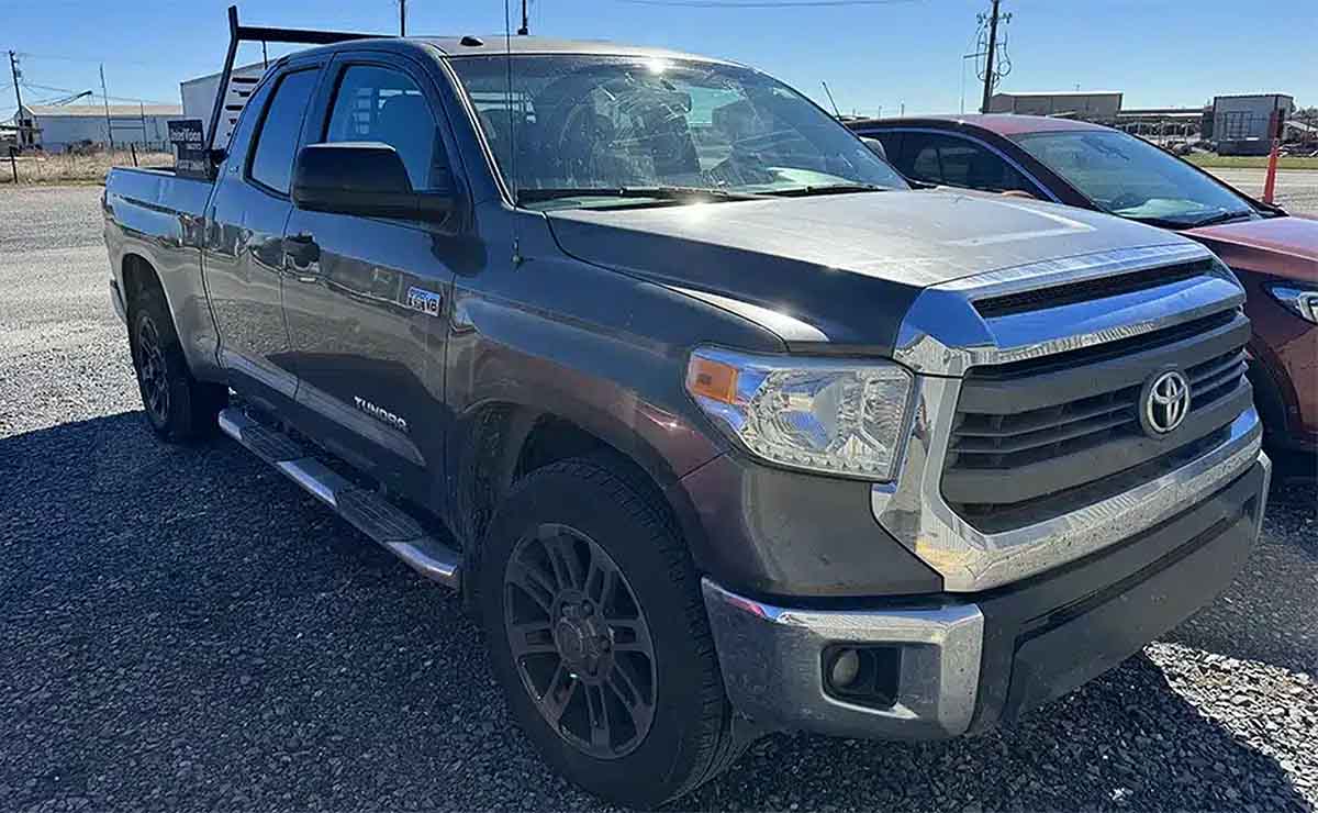 pick-up-toyota-tundra-millon-de-millas