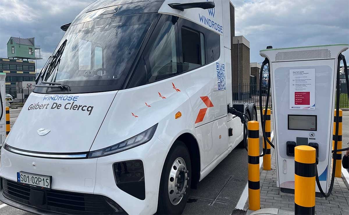windrose-ev-camion-electrico-chino-copia-tesla-semi